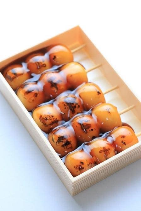 きらめきファクトリーさんであん庵のみたらしと苺大福売ってます！立ち寄った際は是非見てみて下さい！